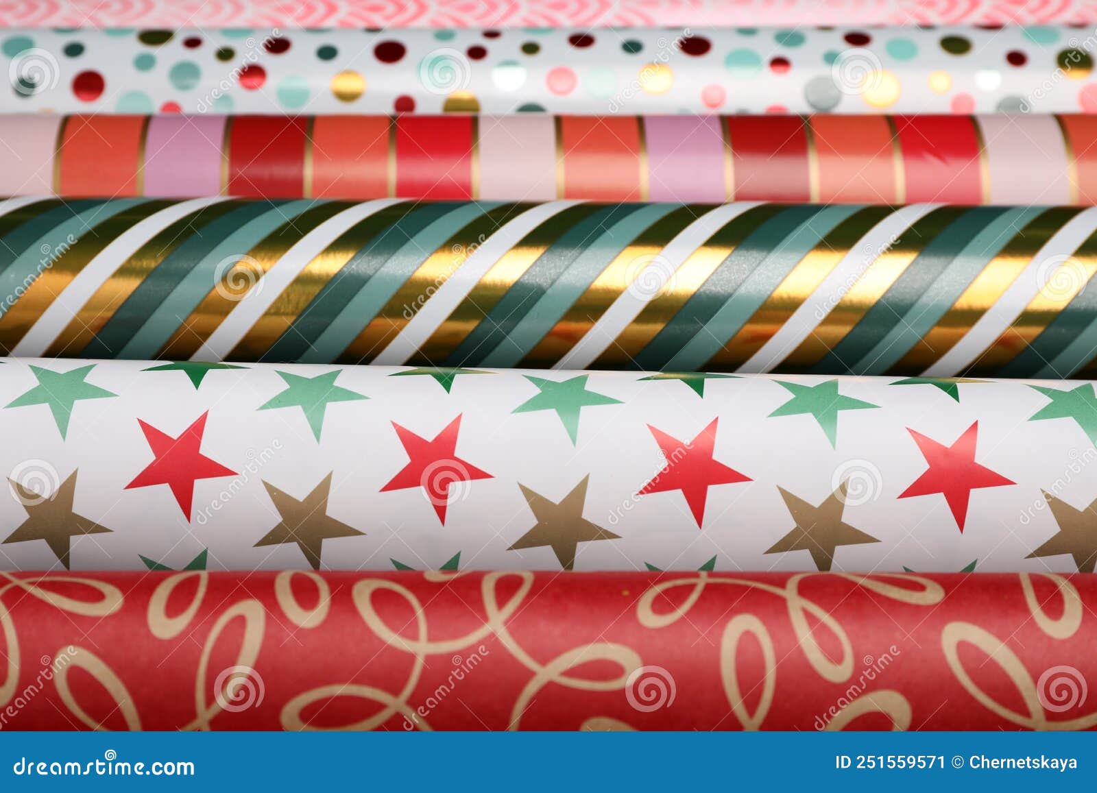 Rollos De Papel De Envolvimiento De Color Como Cierre De Fondo Imagen ...