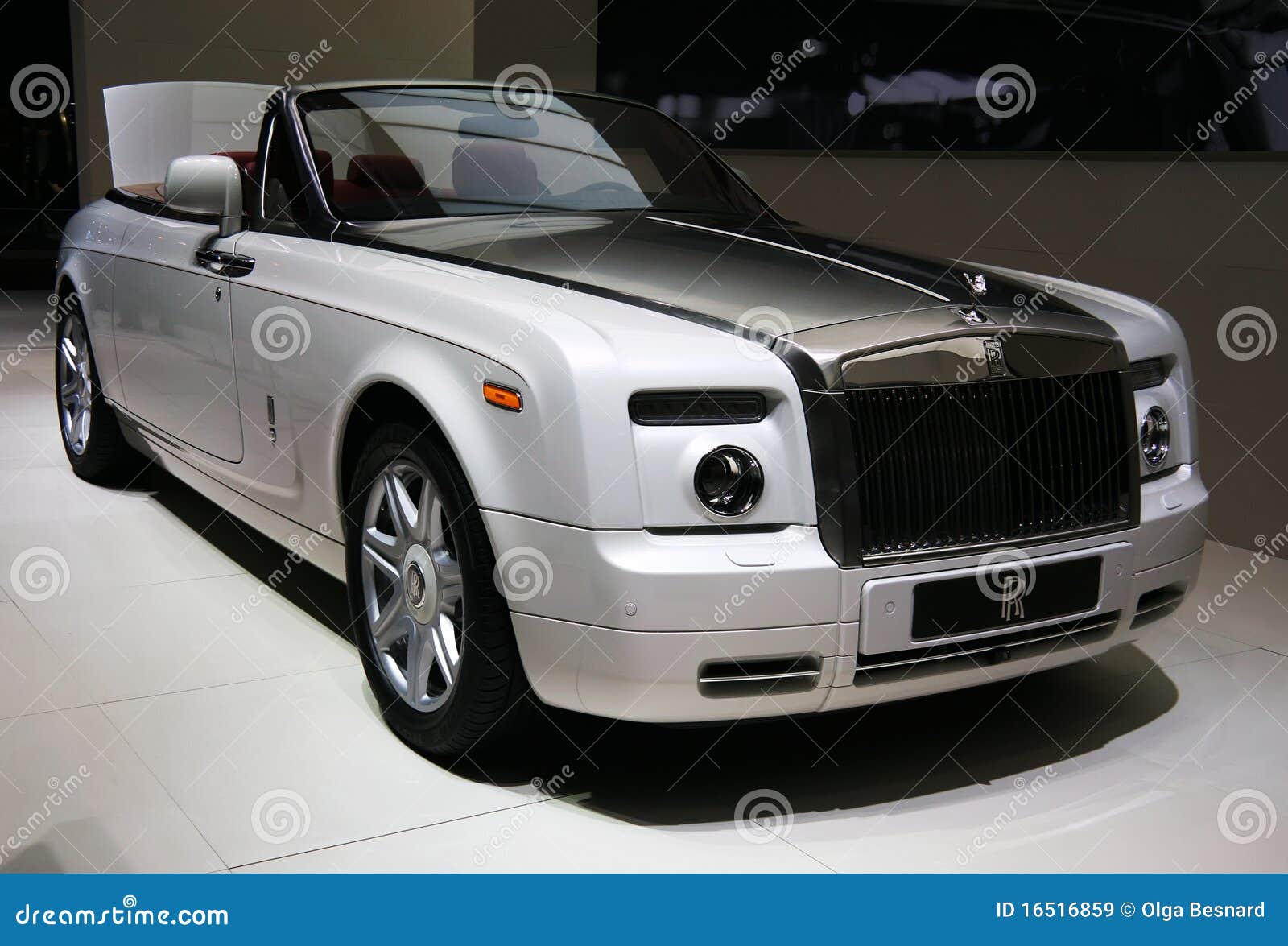 Rolls-Royce Phantom Drophead Coupe Editorial Stock Image - Image of ...