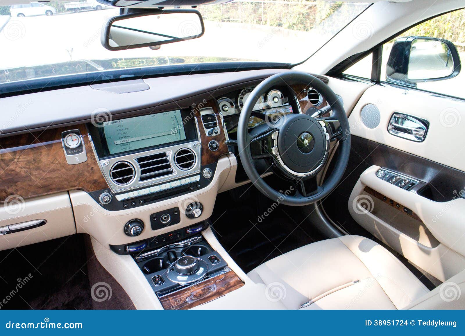 Rolls-Royce Wraith Driver Room Editorial Stock Image - Image of sedan ...