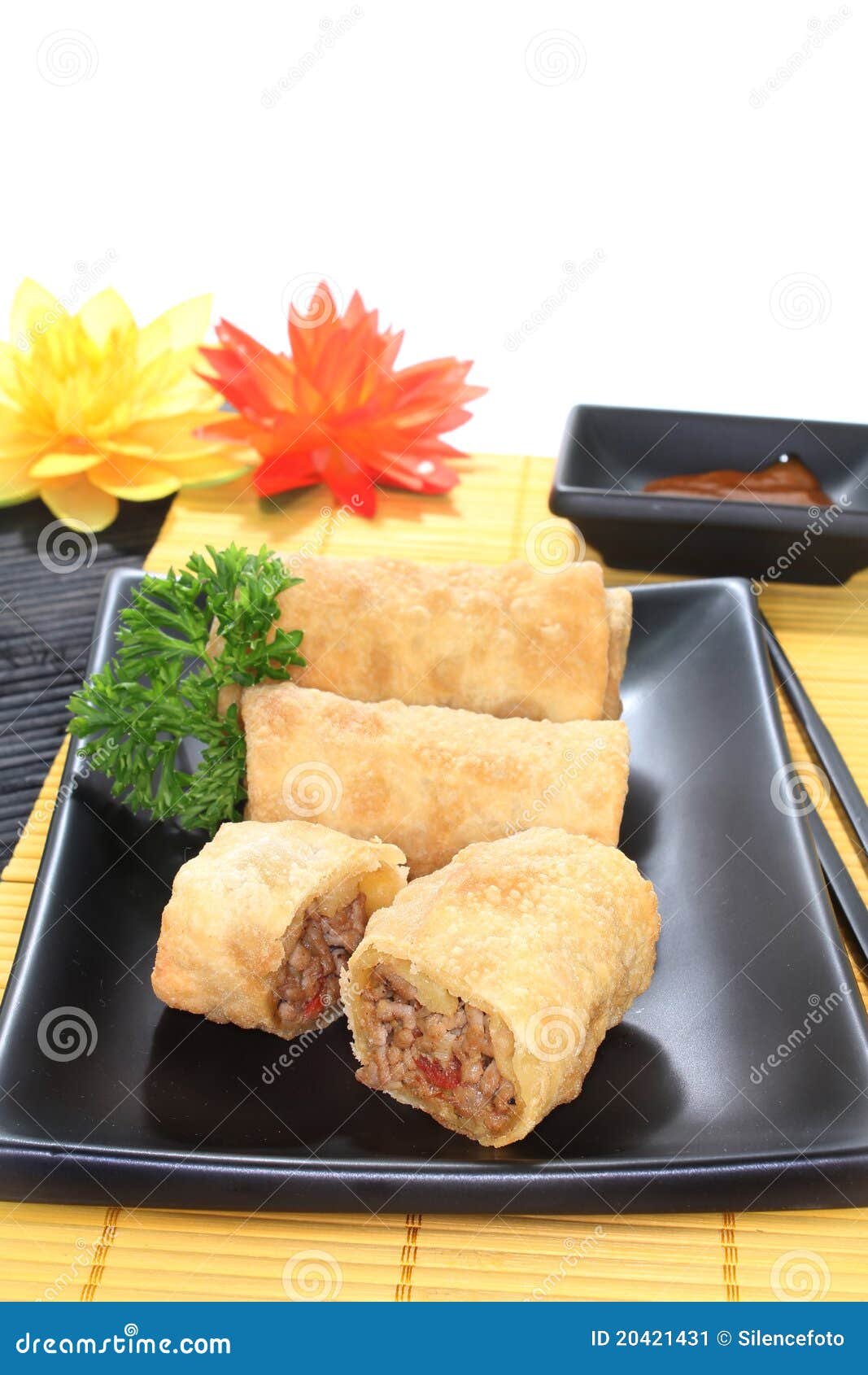 Rolo de mola imagem de stock. Imagem de alho, bronzeado - 20421431