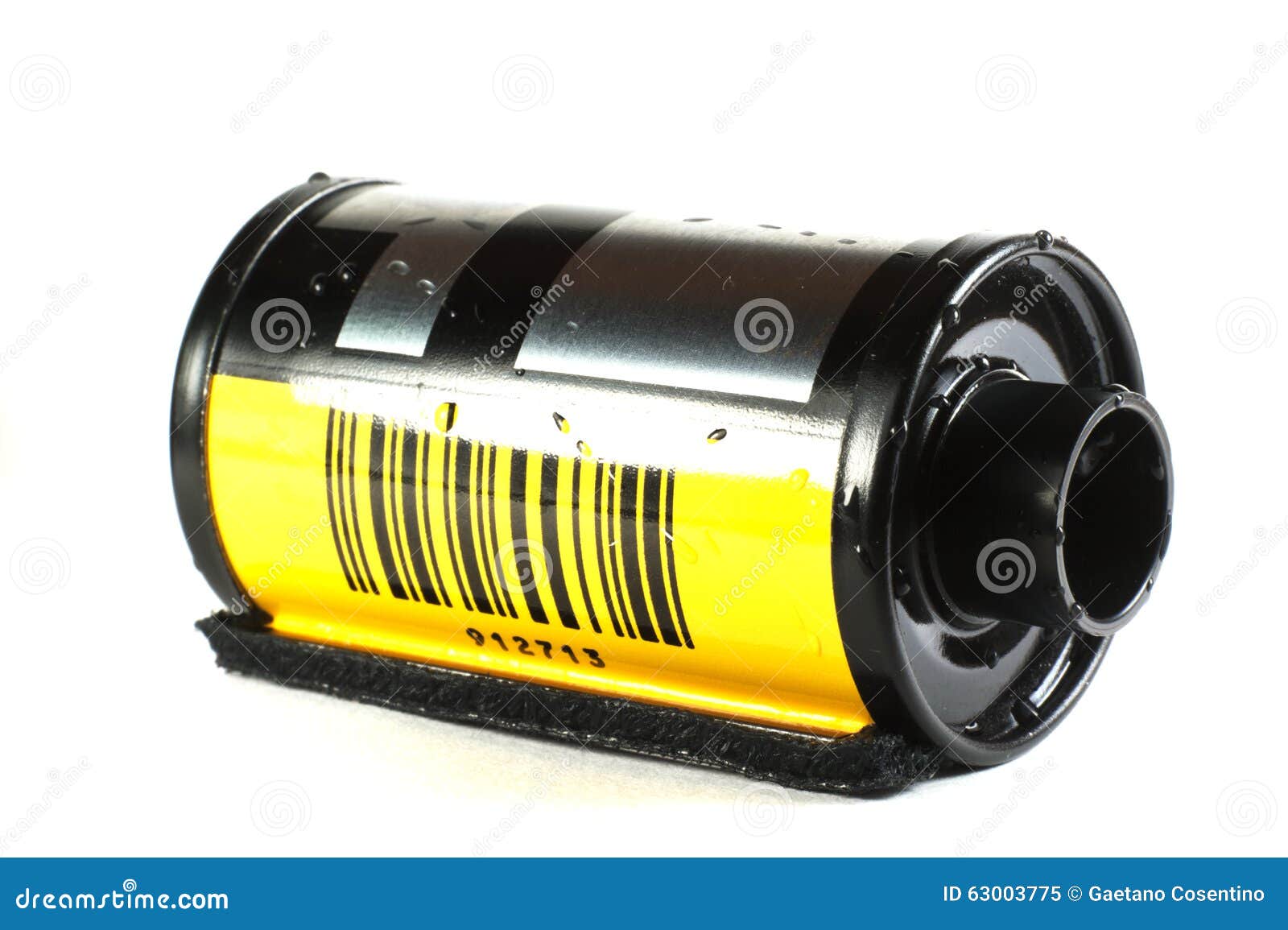 Rolo velho 35mm da câmera imagem de stock. Imagem de faixa - 63003775