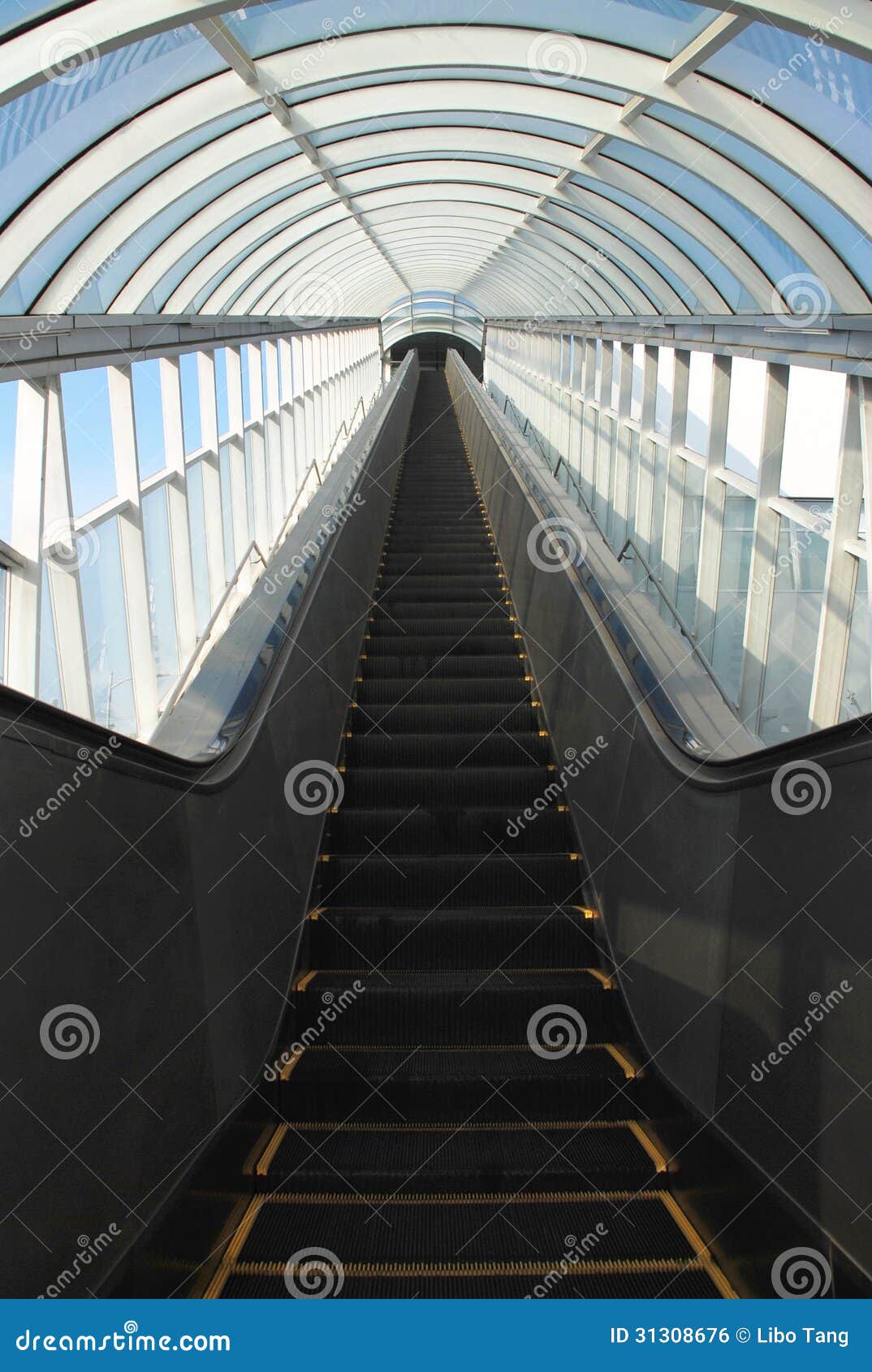 Roltrap stock foto. Image of optillen, begrip, modern - 31308676