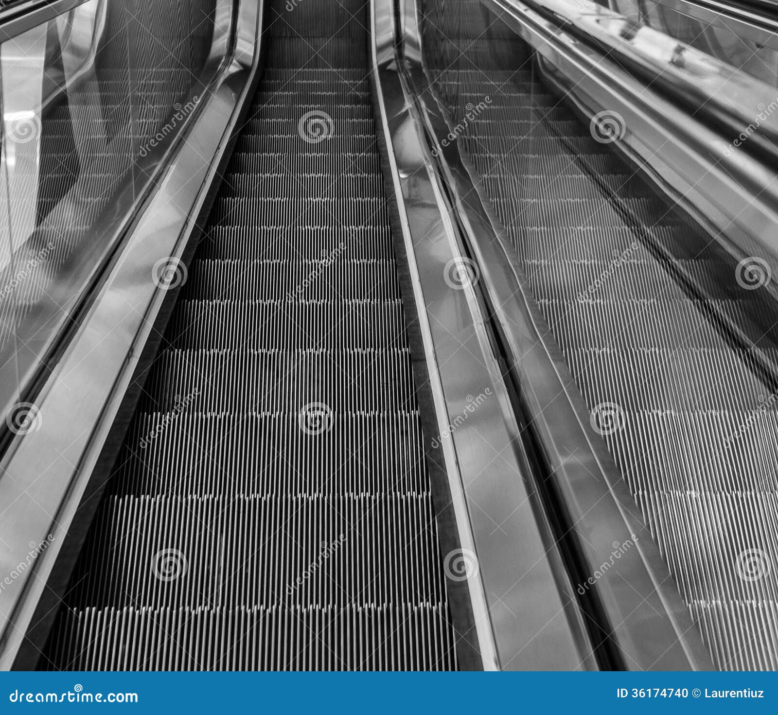 Roltrap stock foto. Image of vrij, ontspannen, chromatisch - 36174740