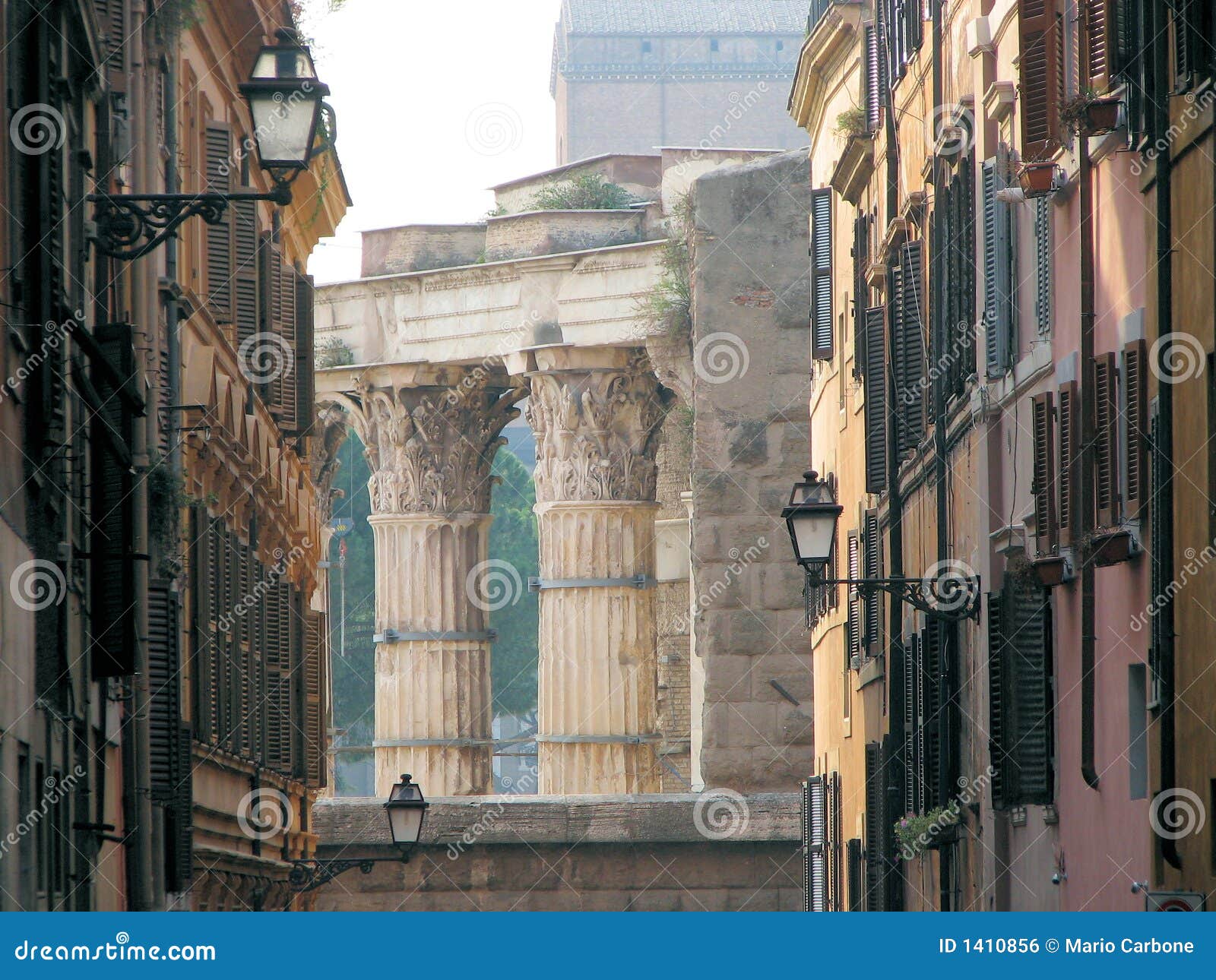 Rom-Architektur stockfoto. Bild von skulptur, italien - 1410856