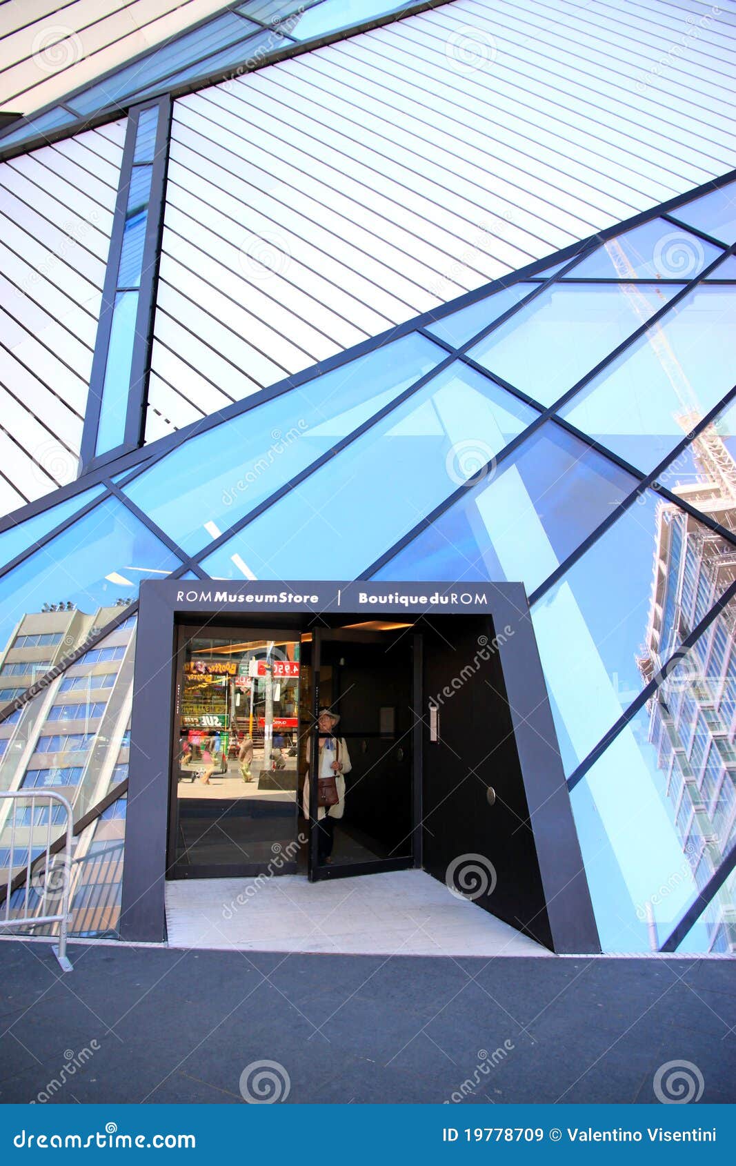 ROM Museum in Toronto editorial stock image. Image of canada - 19778709