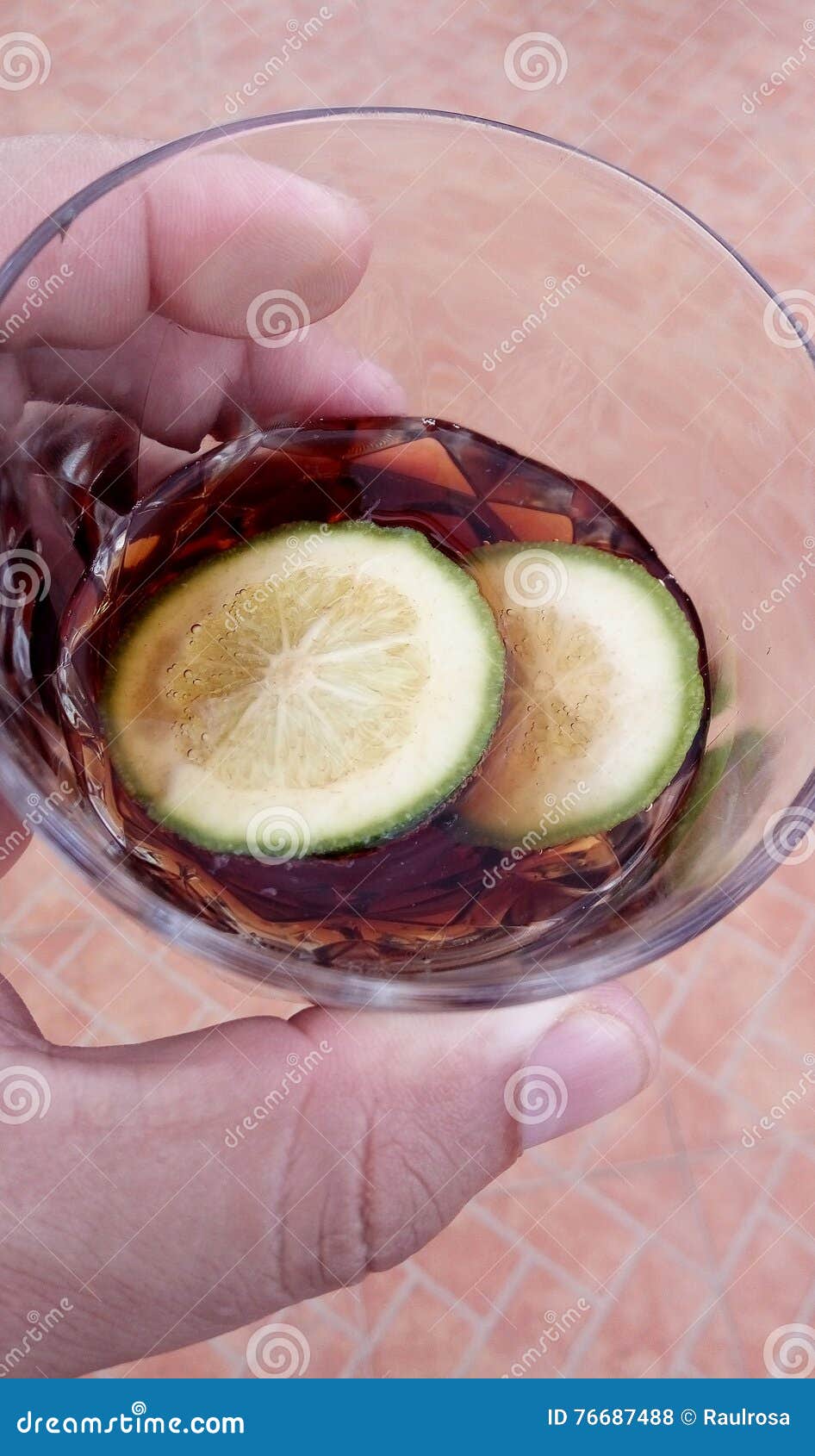 Rom och cola arkivfoto. Bild av kola, beverly, cola, koka - 76687488