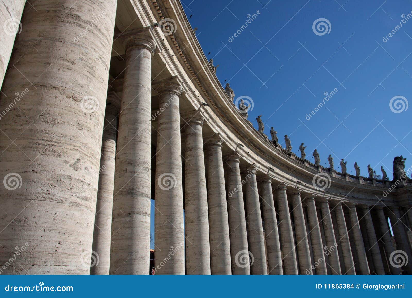 Roma, colonnato San Pietro stock photo. Image of classic - 11865384