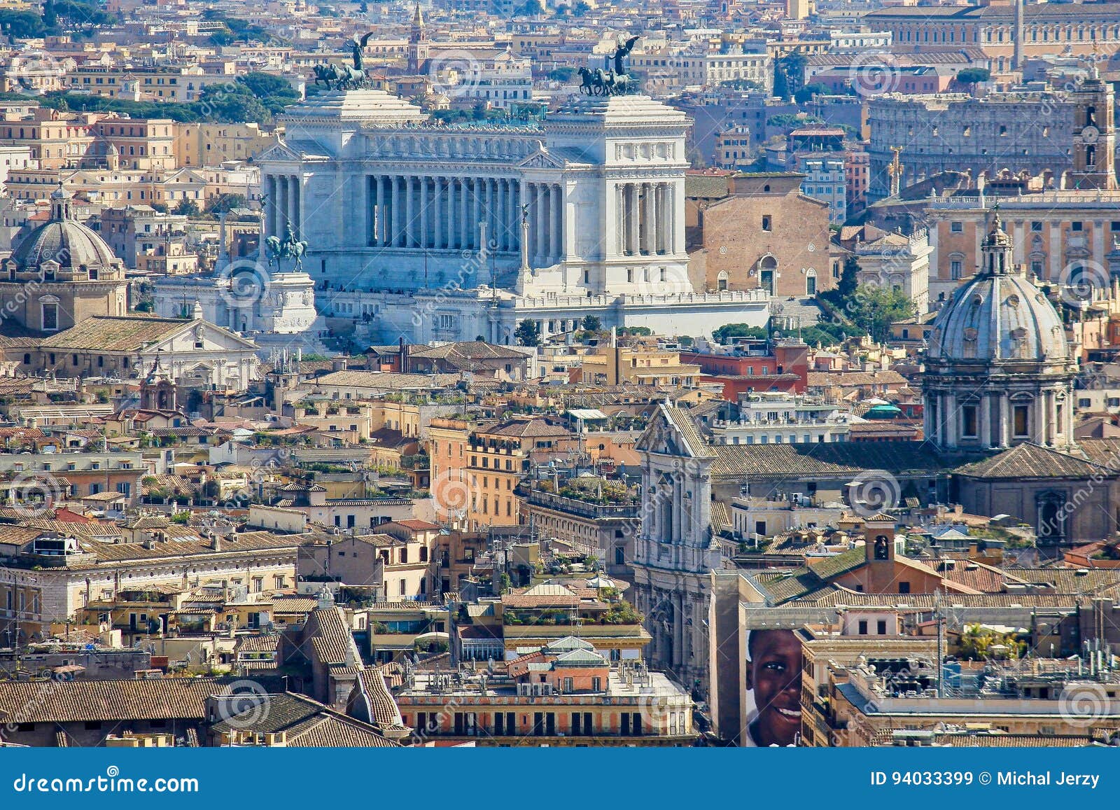 Roma, Italia, Capitol En El Centro - Panorama Imagen de archivo ...
