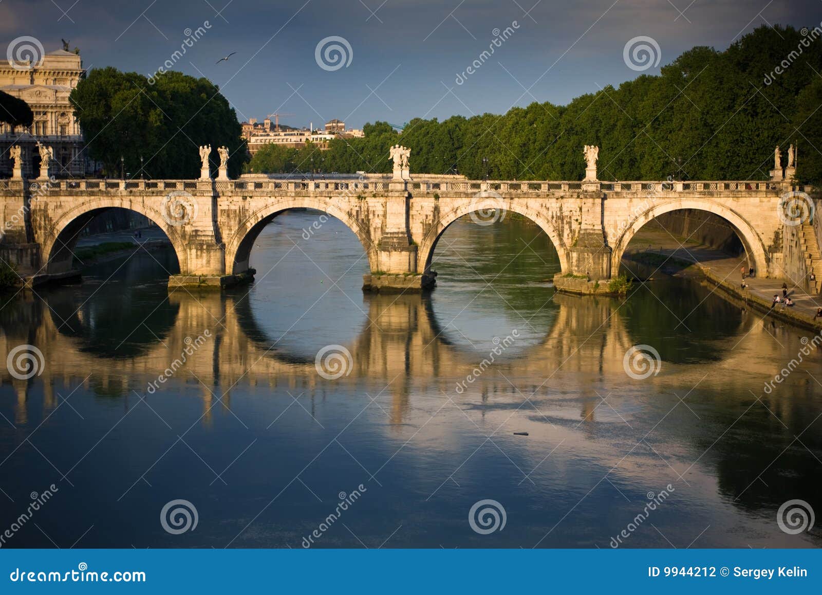 Roma s bridge stock photo. Image of italy, arch, famous - 9944212