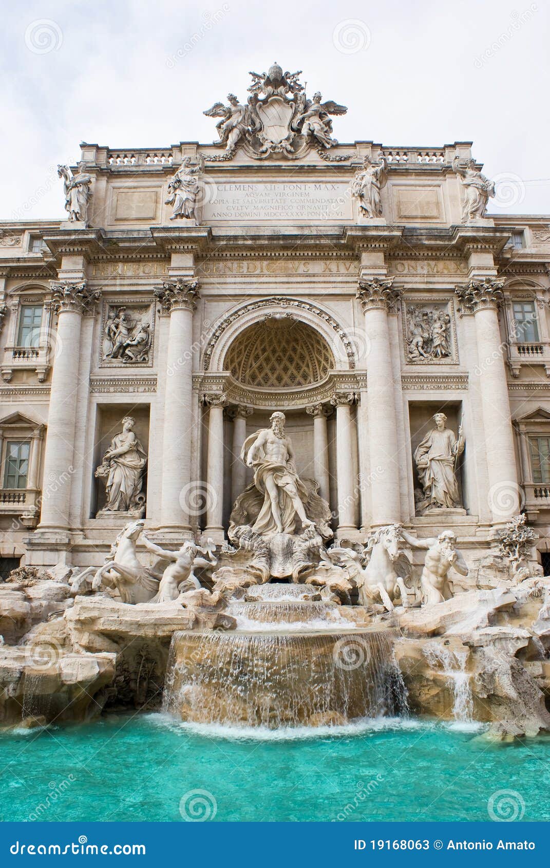 Roma, Trevi Fountain stock image. Image of fountains - 19168063
