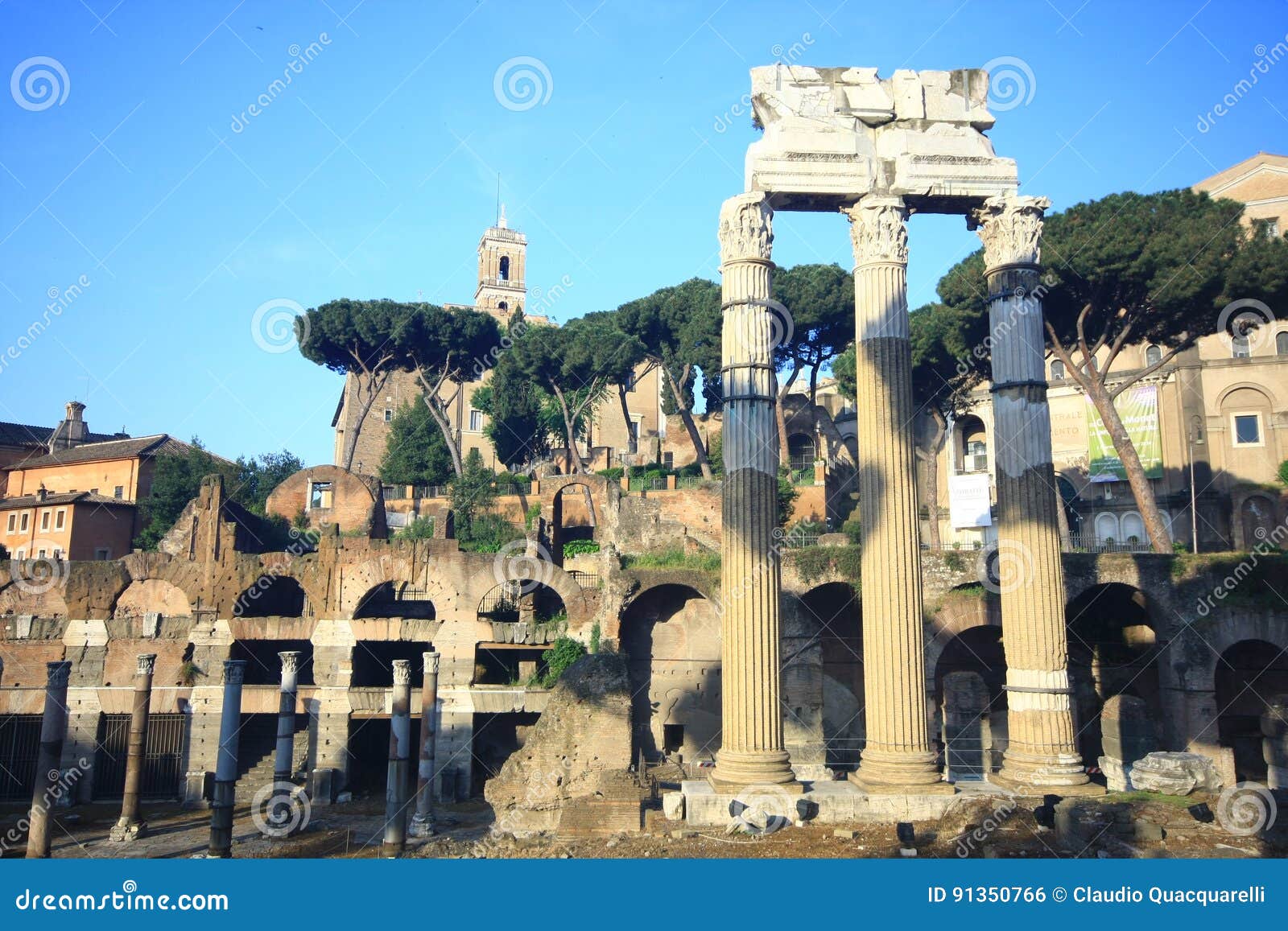 Roma: Un'immagine Dei Fori Imperiali Fotografia Editoriale - Immagine ...