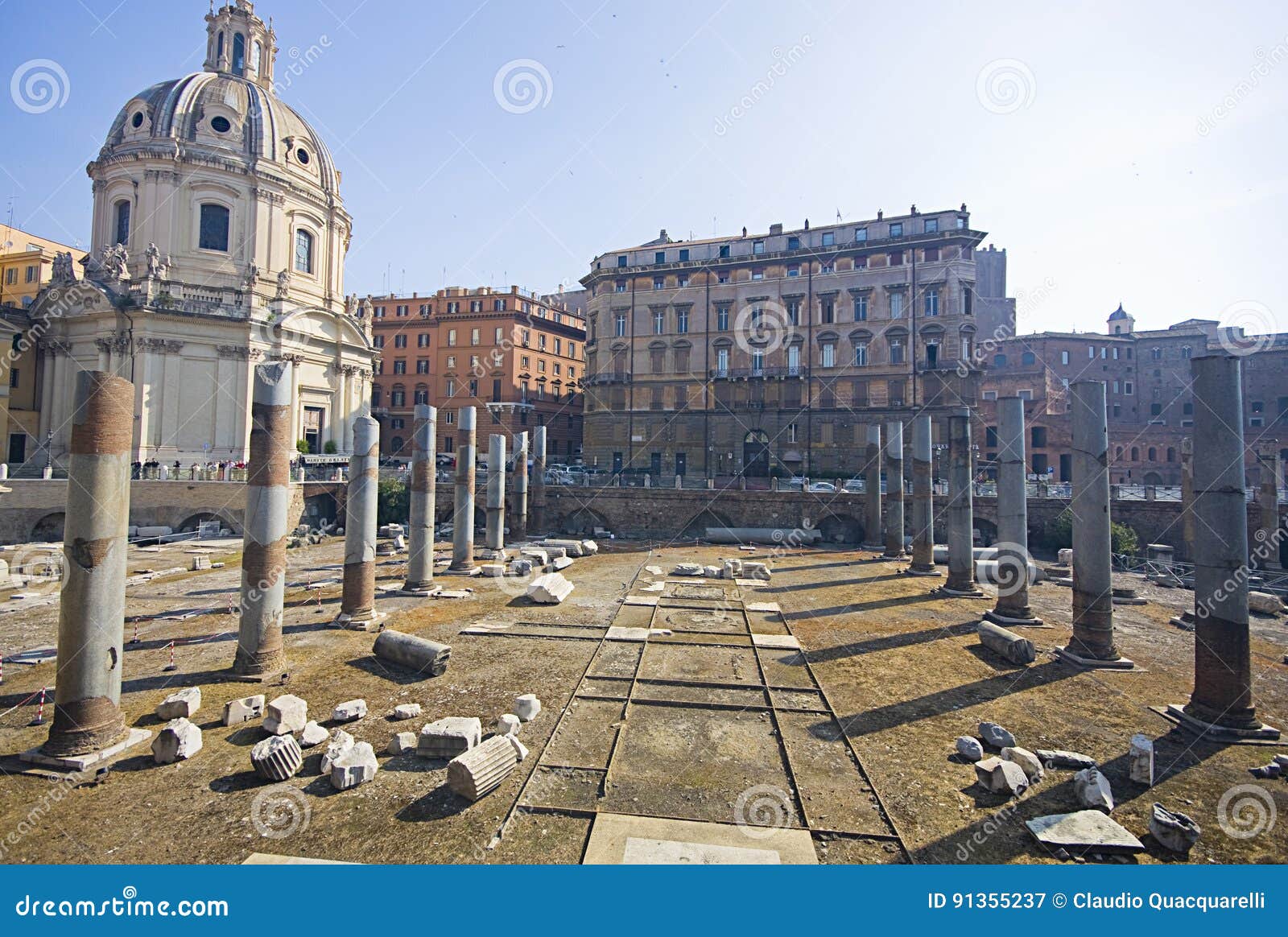 Roma: Un'immagine Dei Fori Imperiali Fotografia Editoriale - Immagine ...