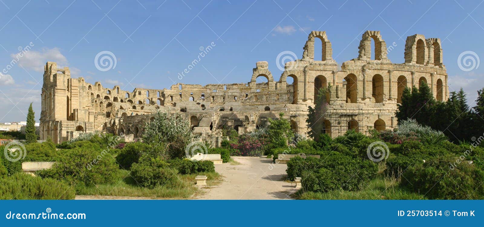 Roman Amphitheater of El-Jam, Colosseum Stock Photo - Image of arch ...