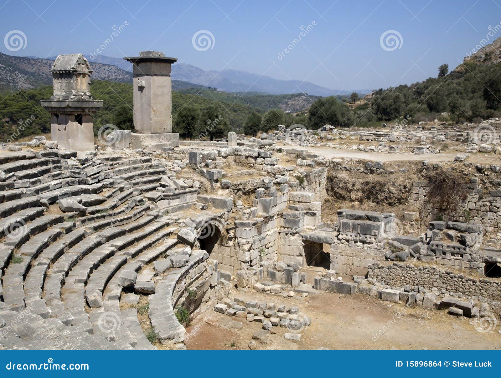 Roman Amphitheatre Royalty-Free Stock Photo | CartoonDealer.com #15205323