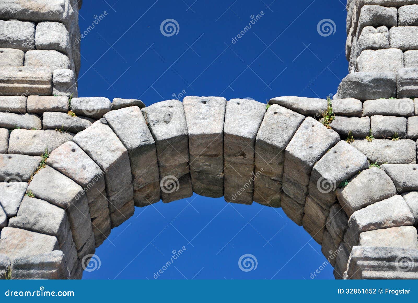 Roman arch stock photo. Image of antique, arch, ruin - 32861652