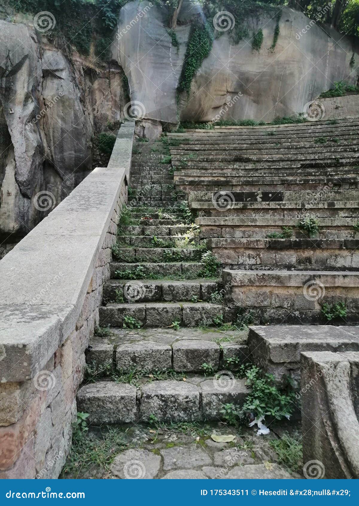 Roman architecture stock image. Image of barcelona, steps - 175343511