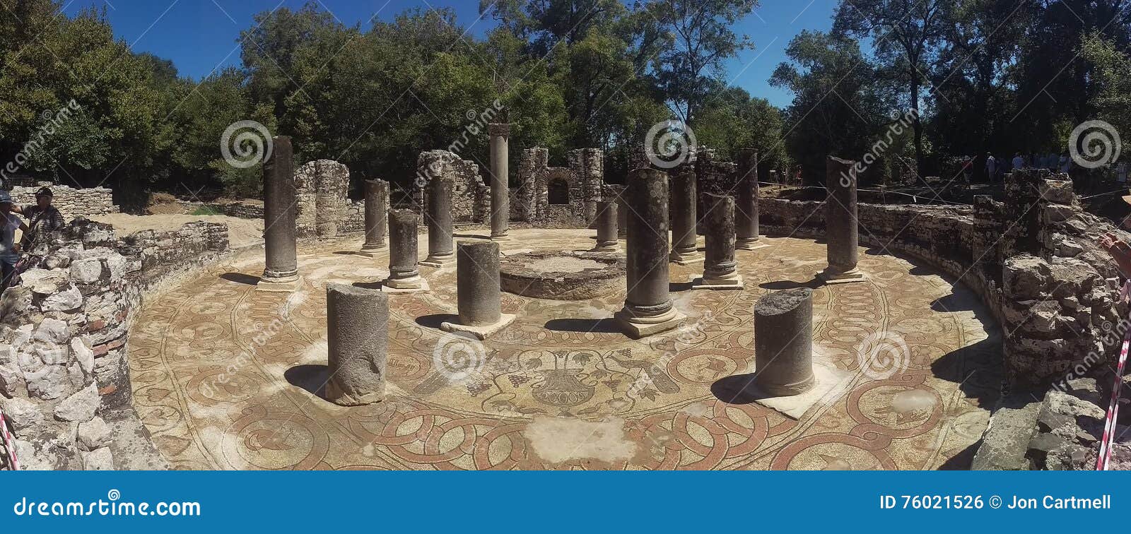 Roman Architecture Temple editorial photo. Image of roman - 76021526