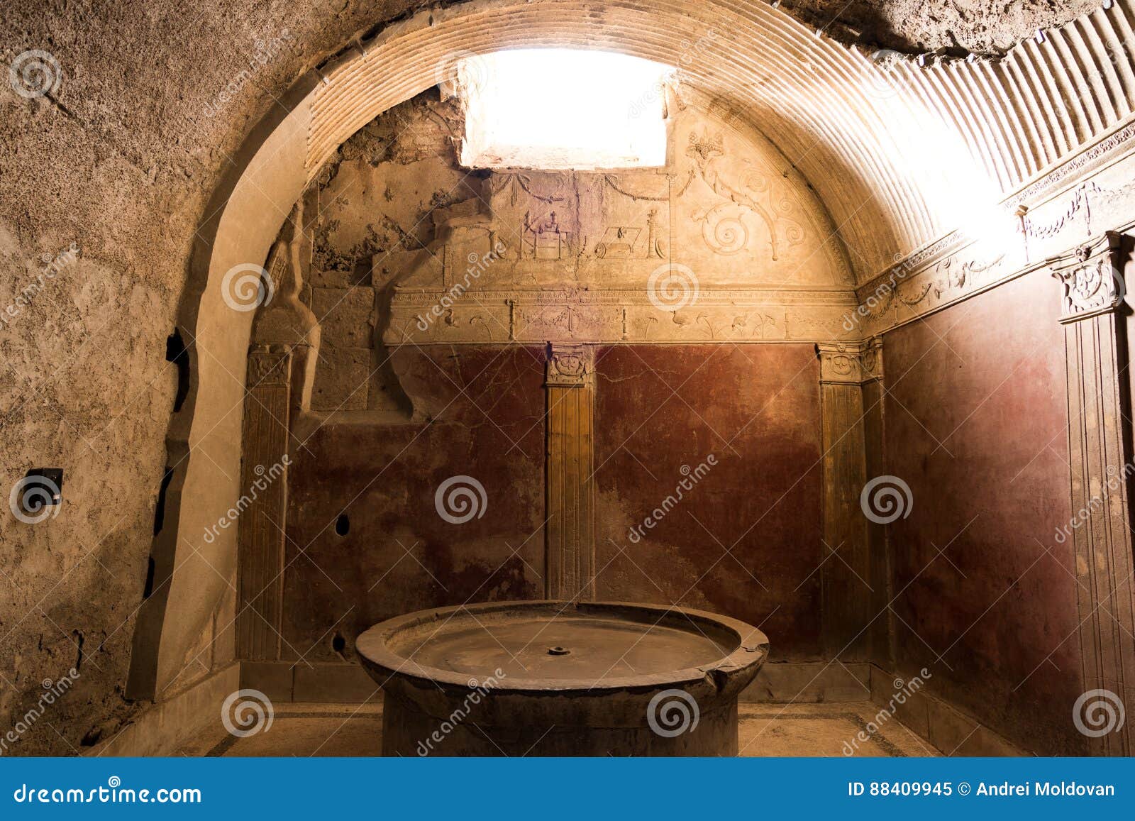 Roman bath inside Pompeii stock image. Image of ancient - 88409945
