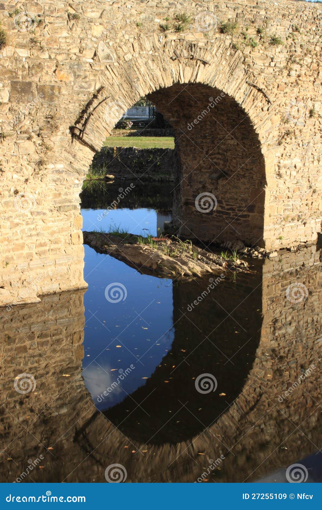 Roman bridge stock image. Image of tree, rock, roman - 27255109
