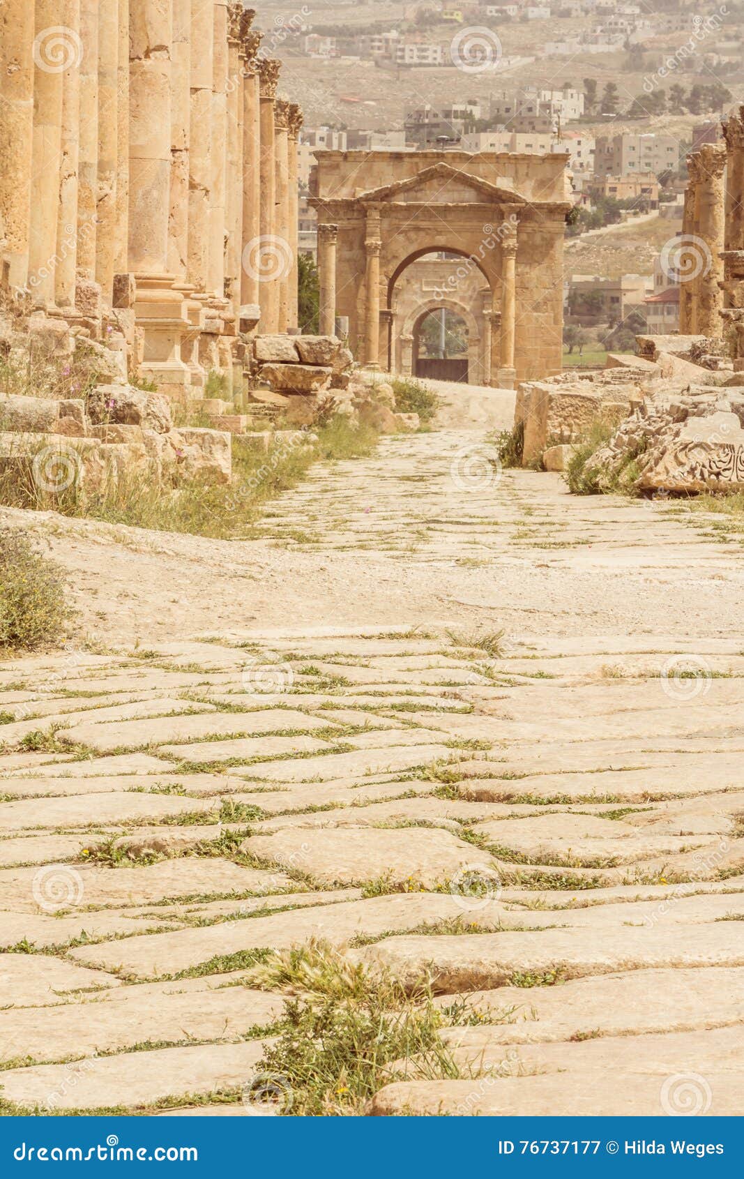 Roman City of Jerash, Jordan. Stock Image - Image of column, east: 76737177