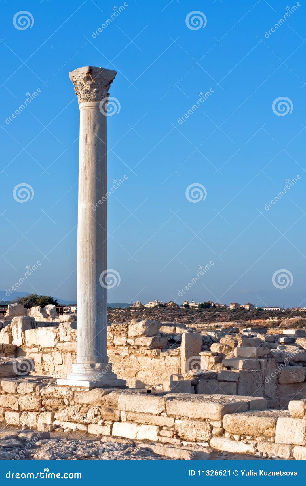 Roman Column at Kourion, Cyprus Stock Image - Image of greek, ruined ...