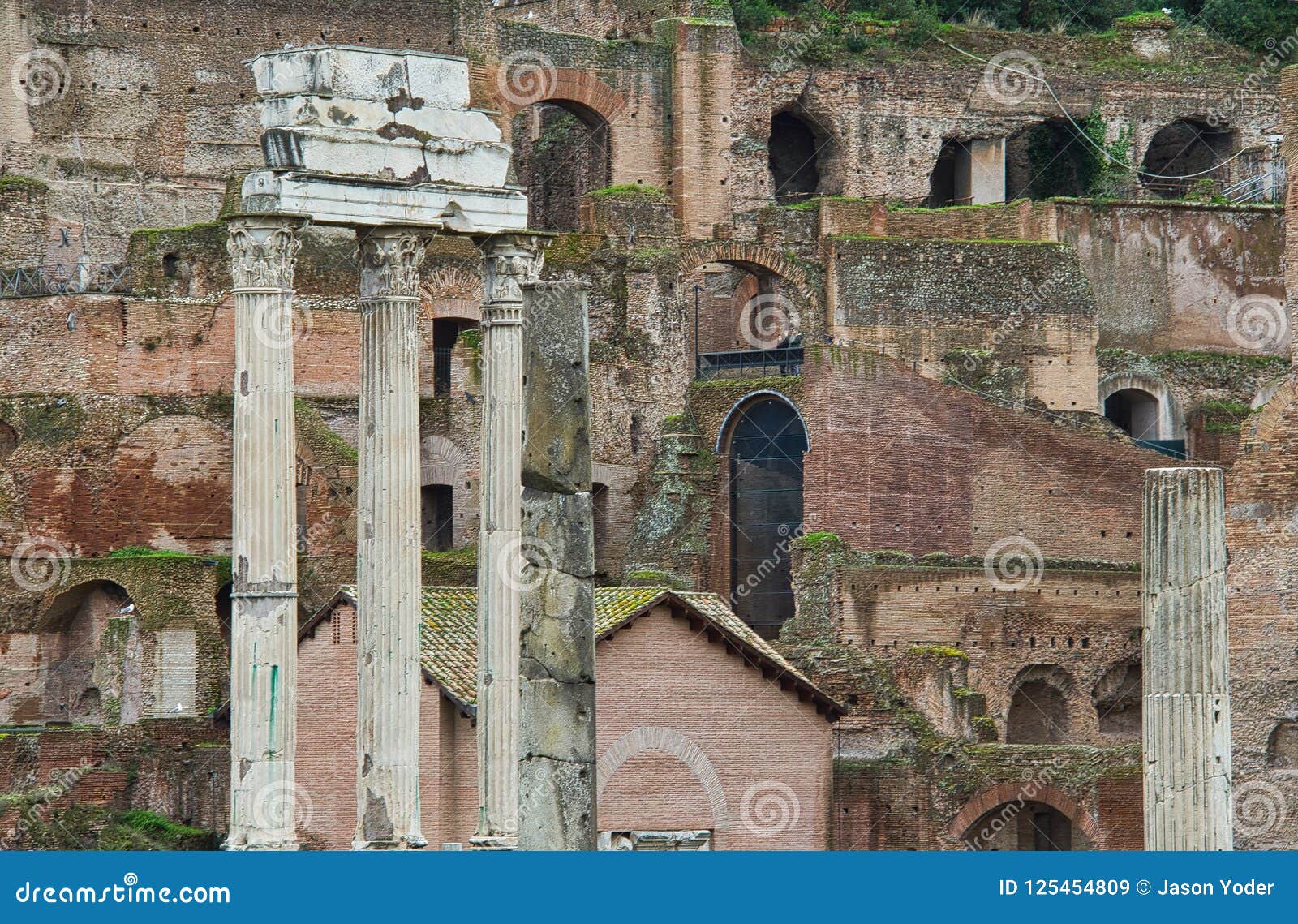 The Roman Forum editorial stock image. Image of archaeological - 125454809