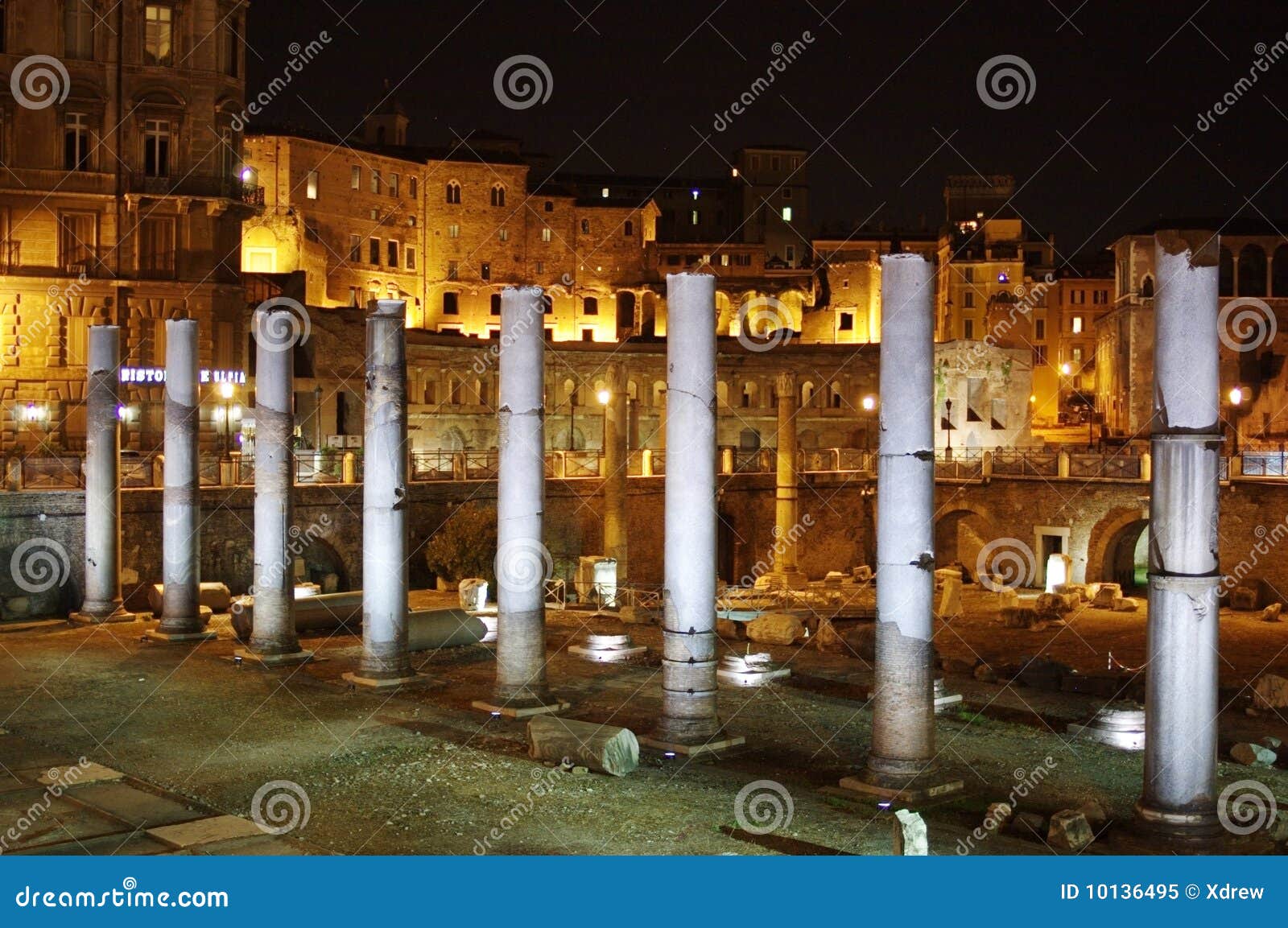 Roman forum ruins in night stock image. Image of dusk - 10136495