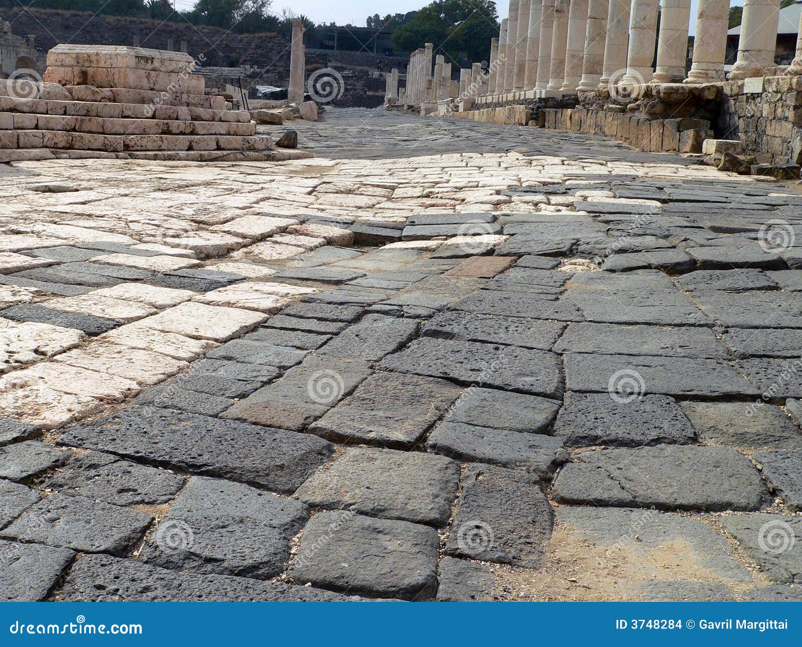 Roman Main Street stock photo. Image of civilisation, archeology - 3748284