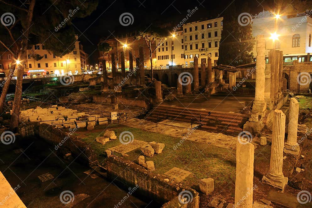 Roman ruins at night stock image. Image of sacred, evening - 28957101