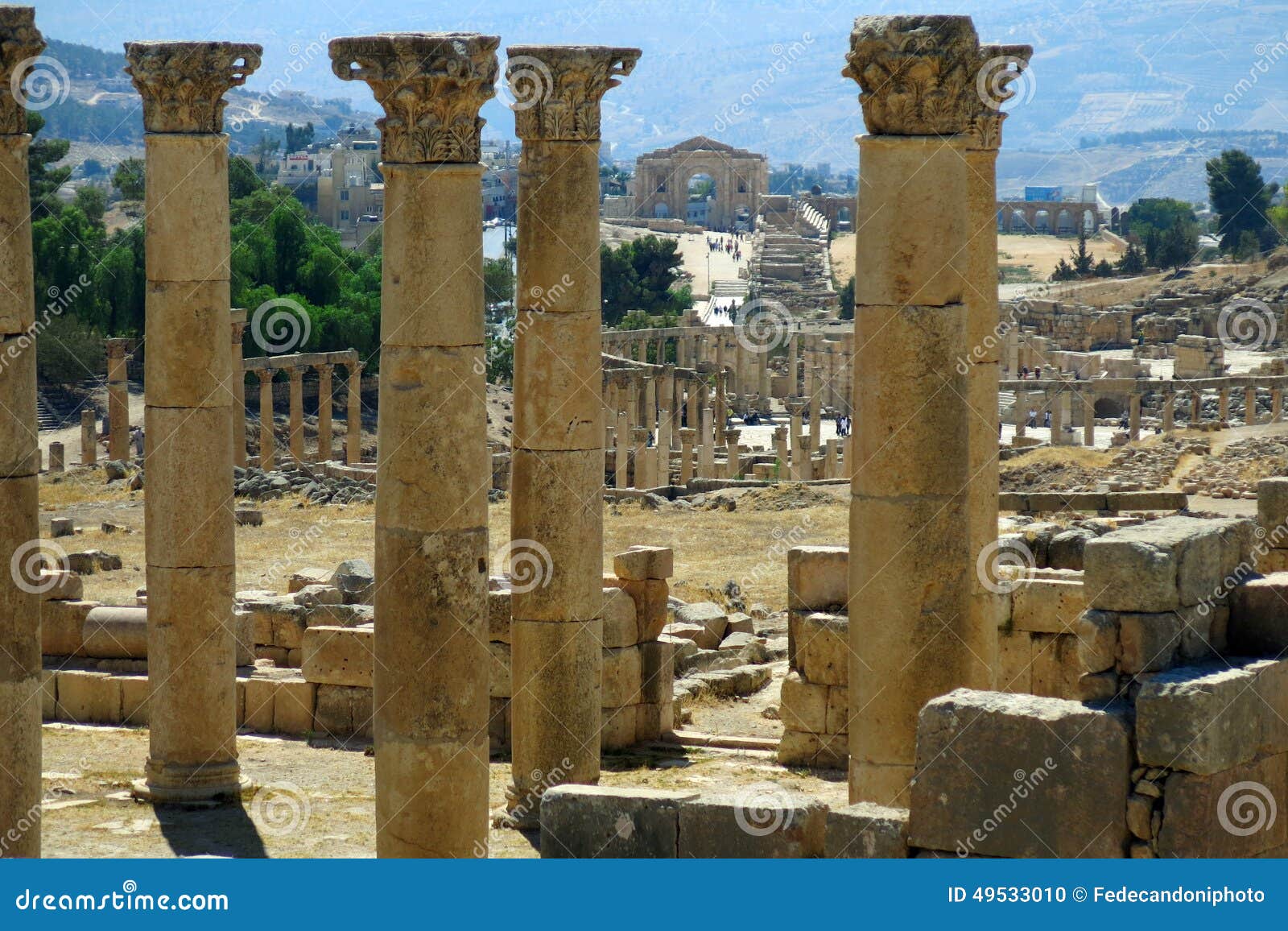 Roman Temple in the City of Jerash Stock Photo - Image of building ...