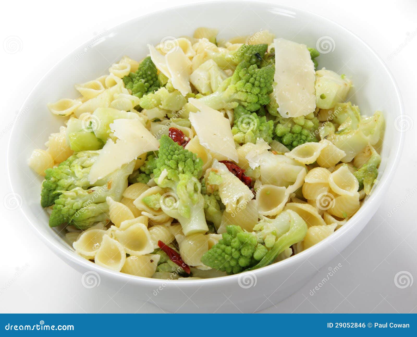 Romanesco and pasta stock photo. Image of food, pasta - 29052846