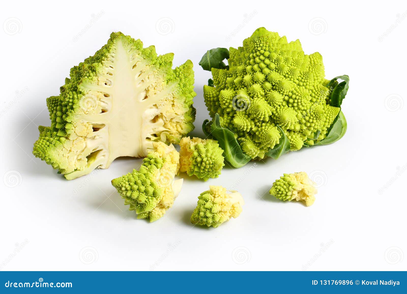 Romanesco硬花甘蓝或罗马花椰菜 顶视图，文本的地方 库存照片 - 图片 包括有 射击, 罗马式: 131769896