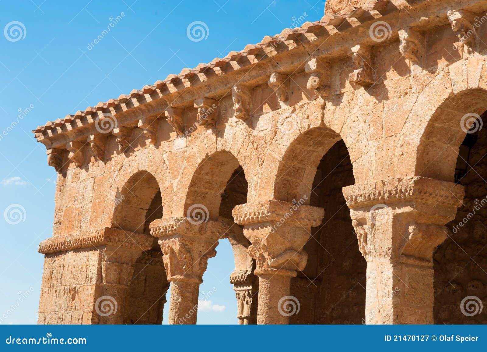 Romanesque arcade stock image. Image of colonnade, castile - 21470127
