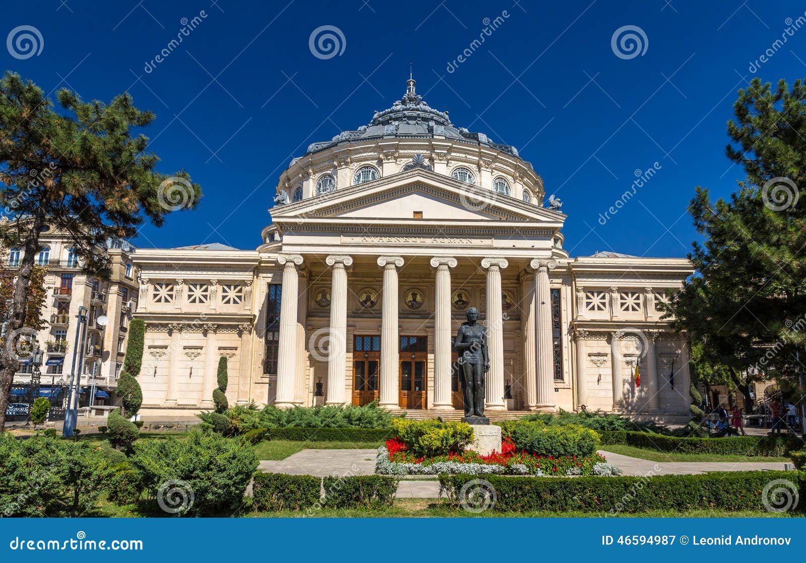 Romanian Athenaeum in Bucharest Stock Image - Image of europe, house ...