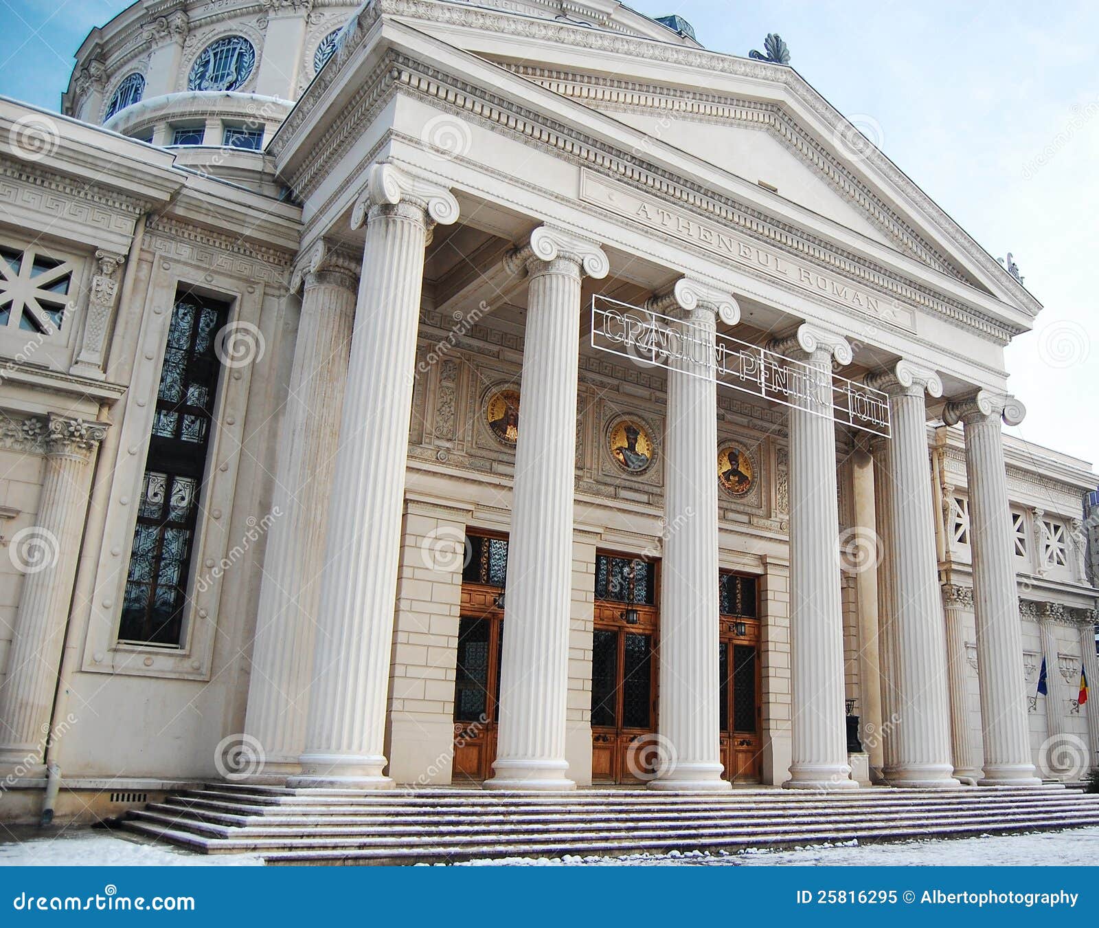 Romanian Atheneum stock image. Image of bucharest, columns - 25816295
