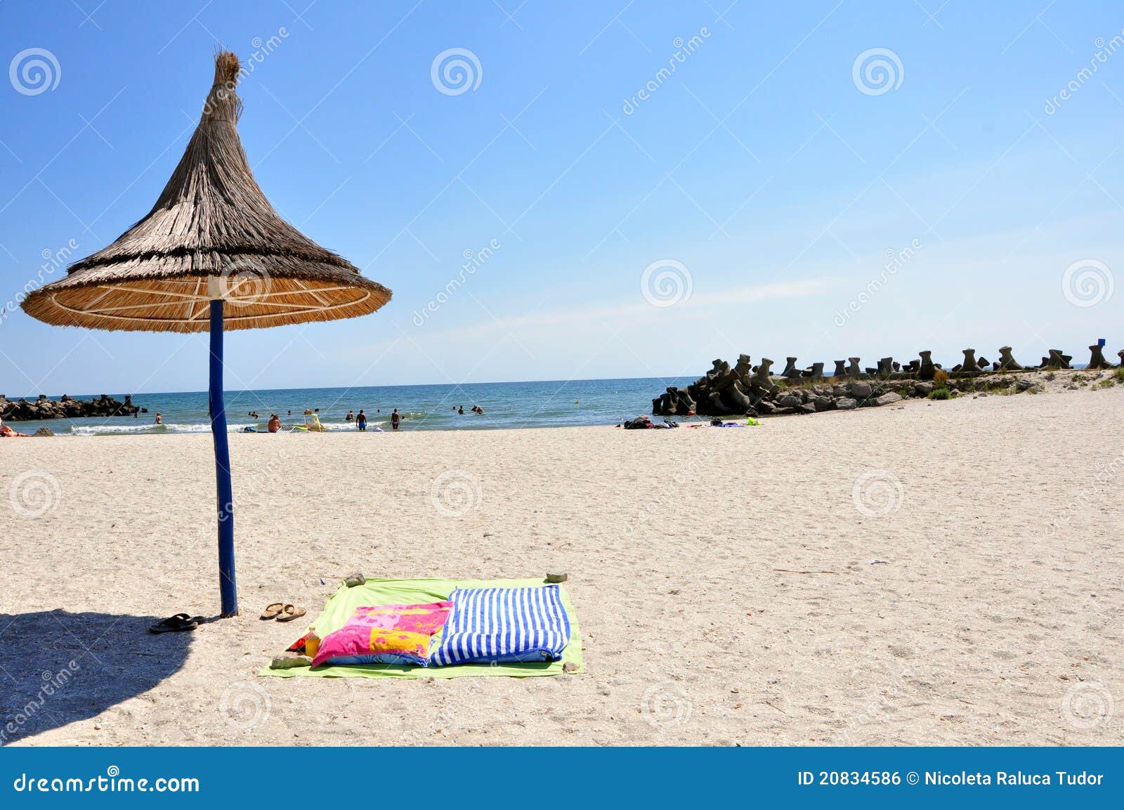 Romanian Beach at the Black Sea Editorial Photo - Image of coast ...