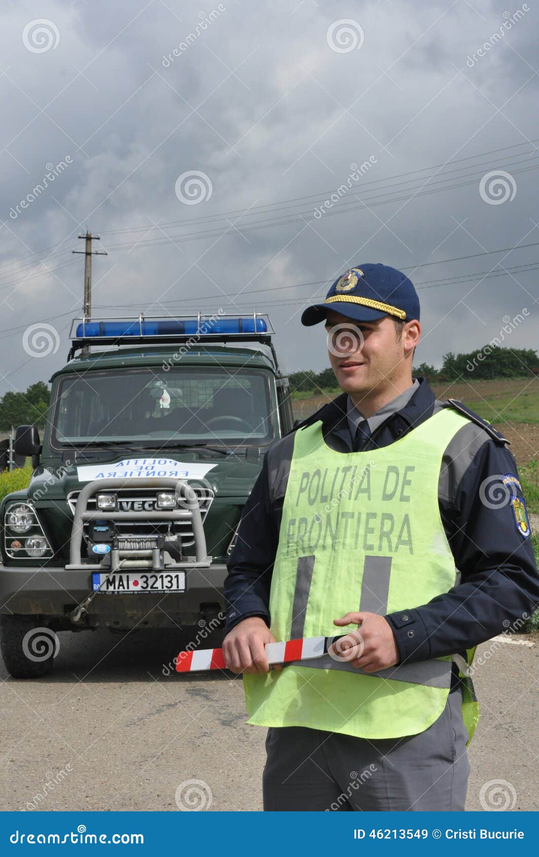 Romanian Border Police Officer Editorial Stock Image - Image of cars ...