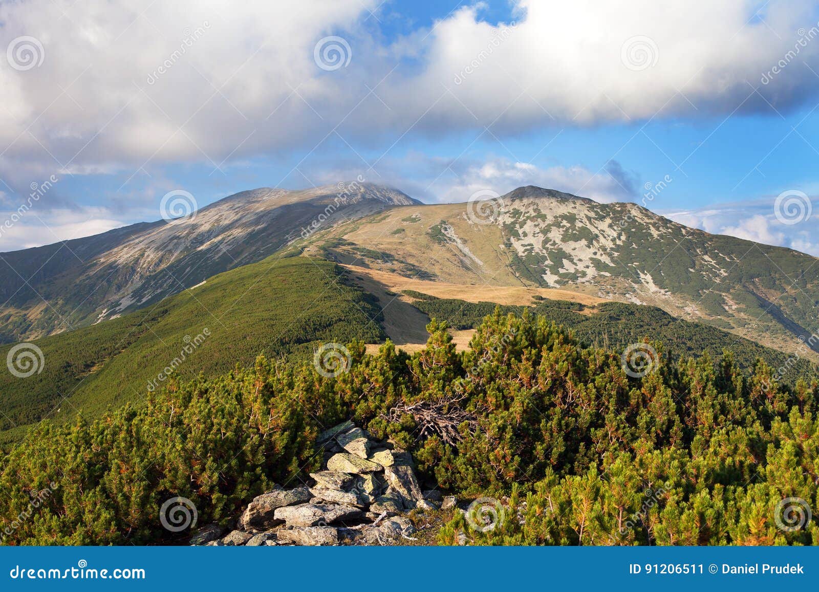 Romanian Carpathi, Retezat Mountains Stock Image - Image of blue, green ...