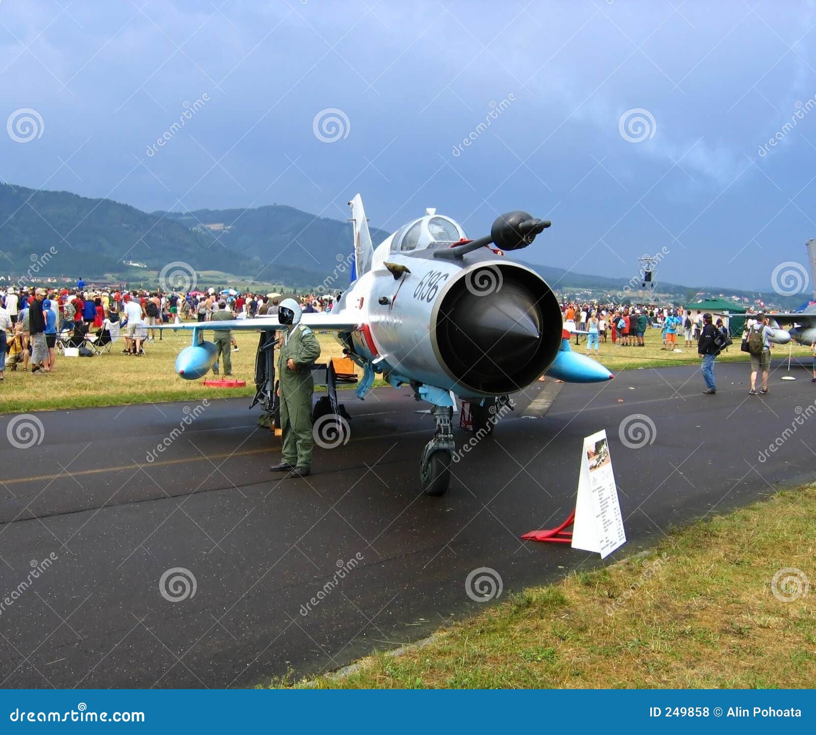Romanian Jet Fighter Picture. Image: 249858