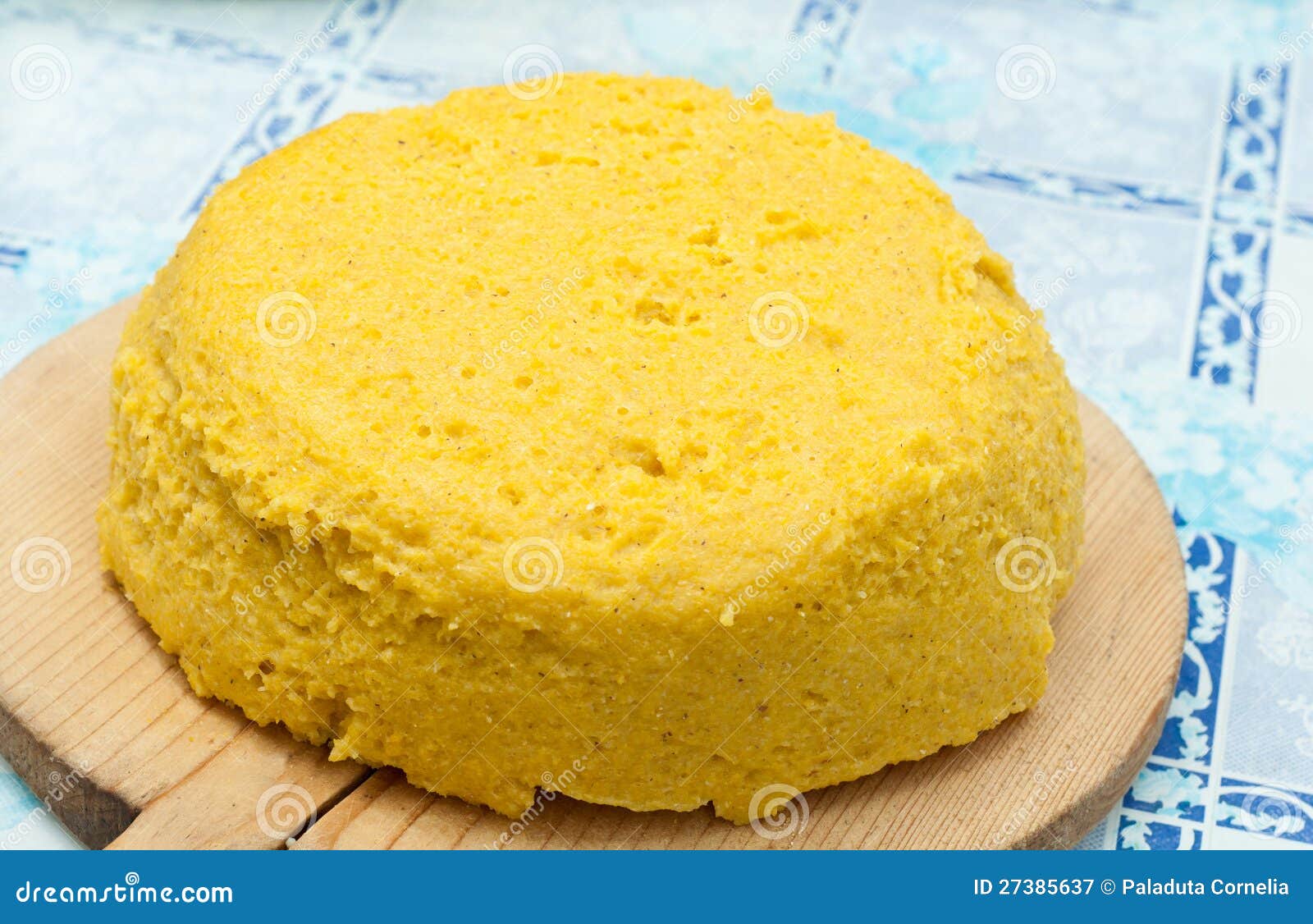 Romanian polenta stock image. Image of agriculture, traditional - 27385637