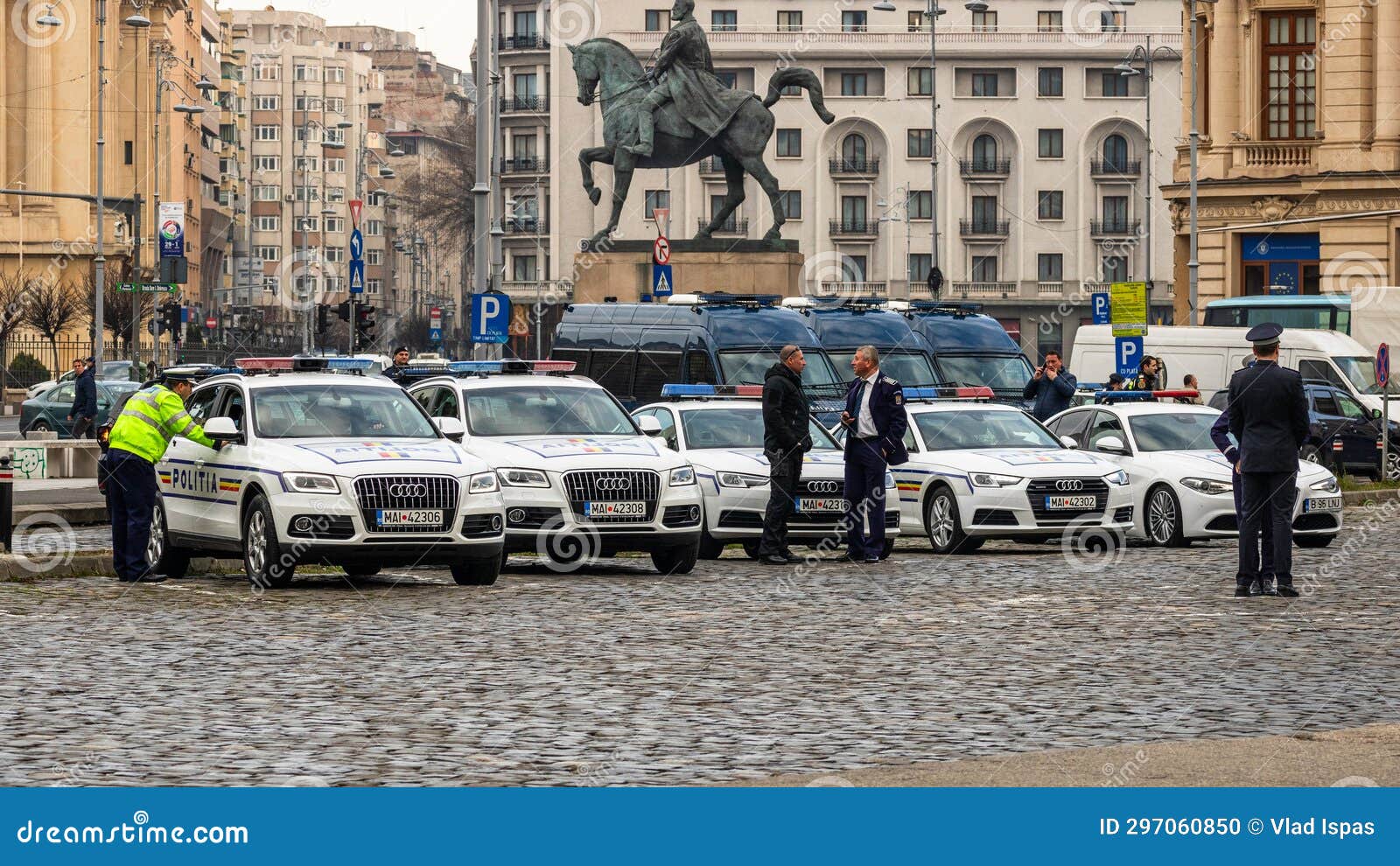 Romanian Police Car in Traffic during Rush Hour in Bucharest Editorial ...