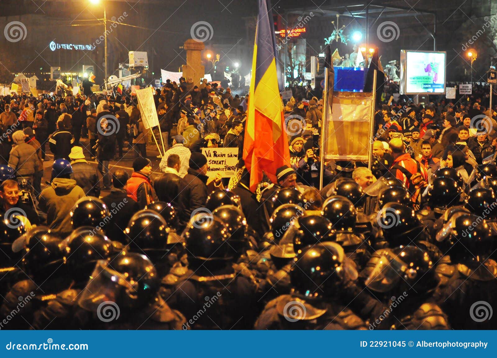 Romanian Protest 19/01/2012 - 6 Editorial Image - Image of group ...