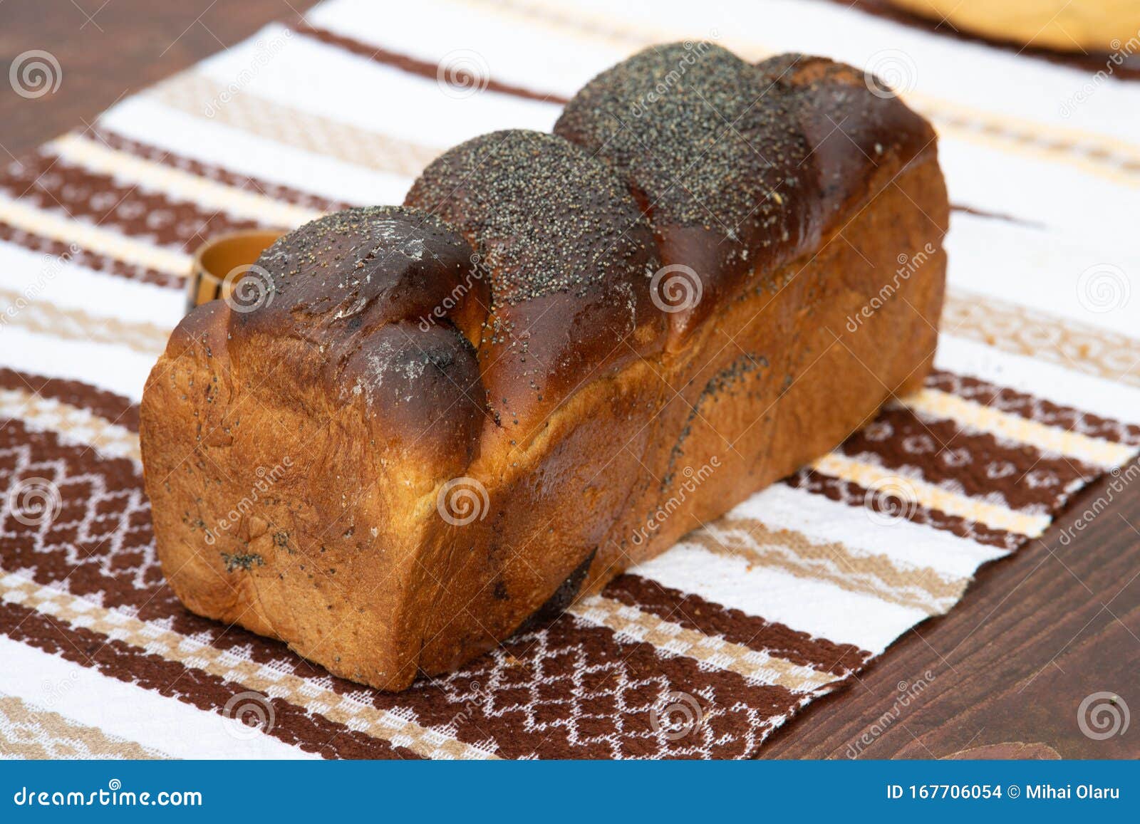 Romanian Traditional Sweet Bread - Cozonac Stock Photo - Image of ... Romanian Traditional Sweet Bread - Cozonac Stock Photo - Image of ...