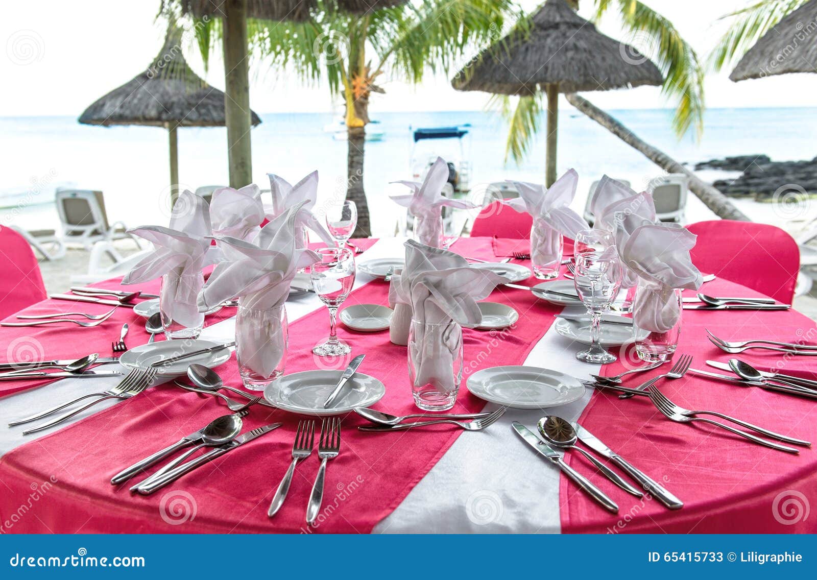 Romantic Dinner on Sunset Beach. Pink Table Place Setting Stock Image ...