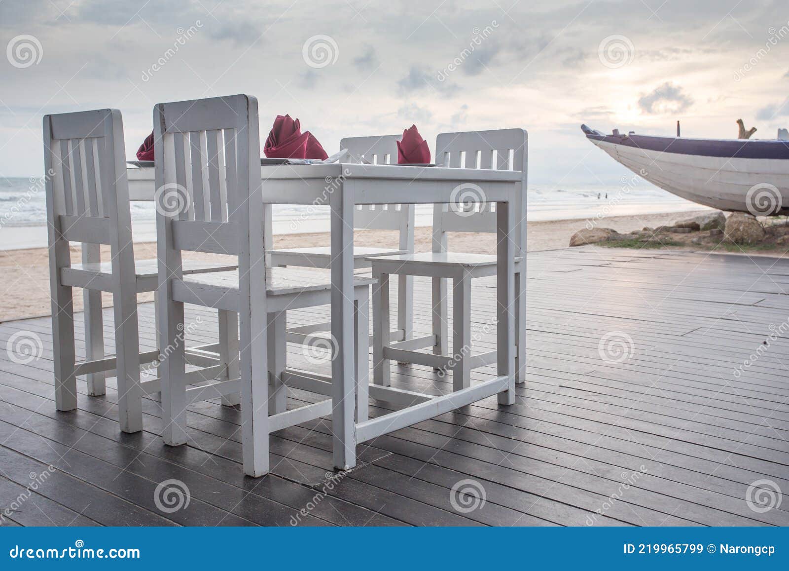 Romantic Dinner Table Setup on Tropical Beach Stock Image - Image of ...