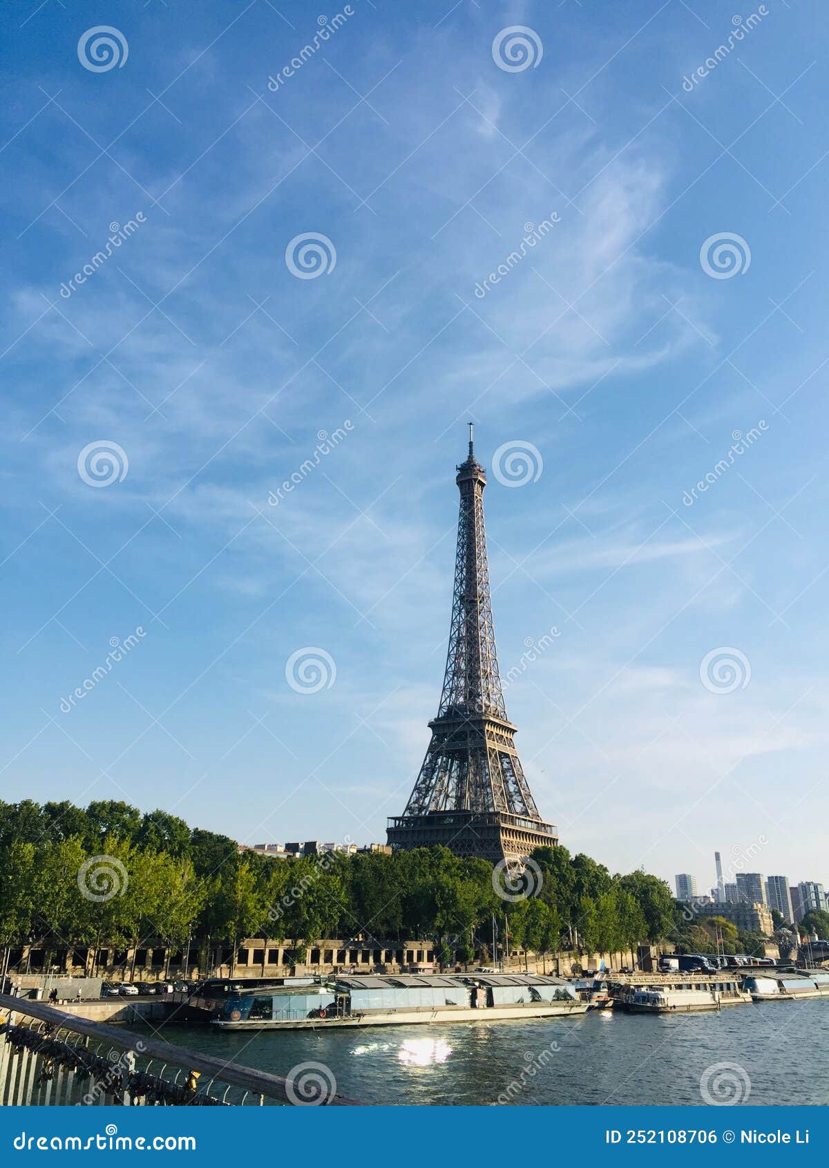 Pairs stock photo. Image of eiffel, towel, pairs, tower - 252108706