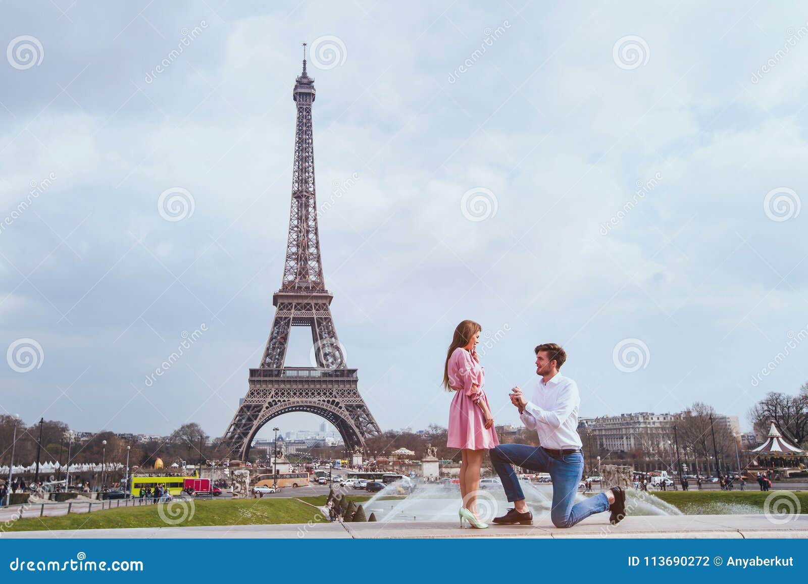 Romantic Proposal in Paris, Engagement Stock Photo - Image of european ...