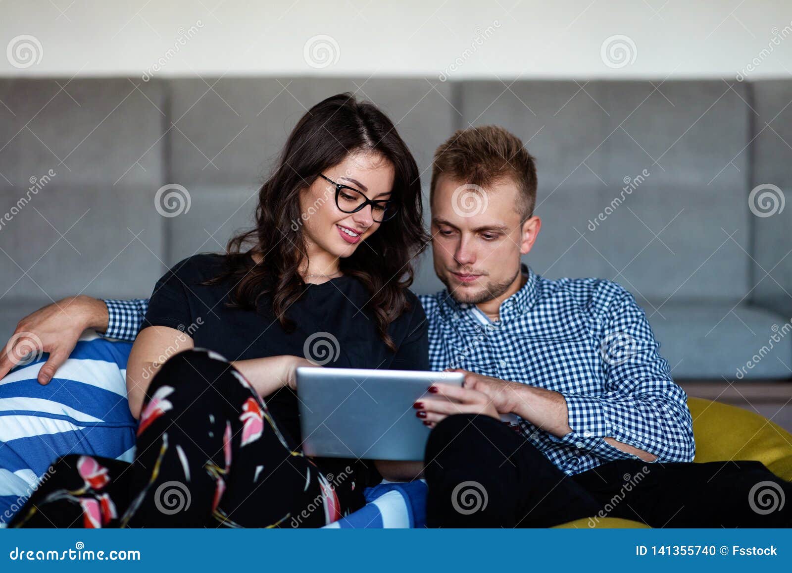 4,211 Computer Couple Relaxed Stock Photos - Free & Royalty-Free Stock ...