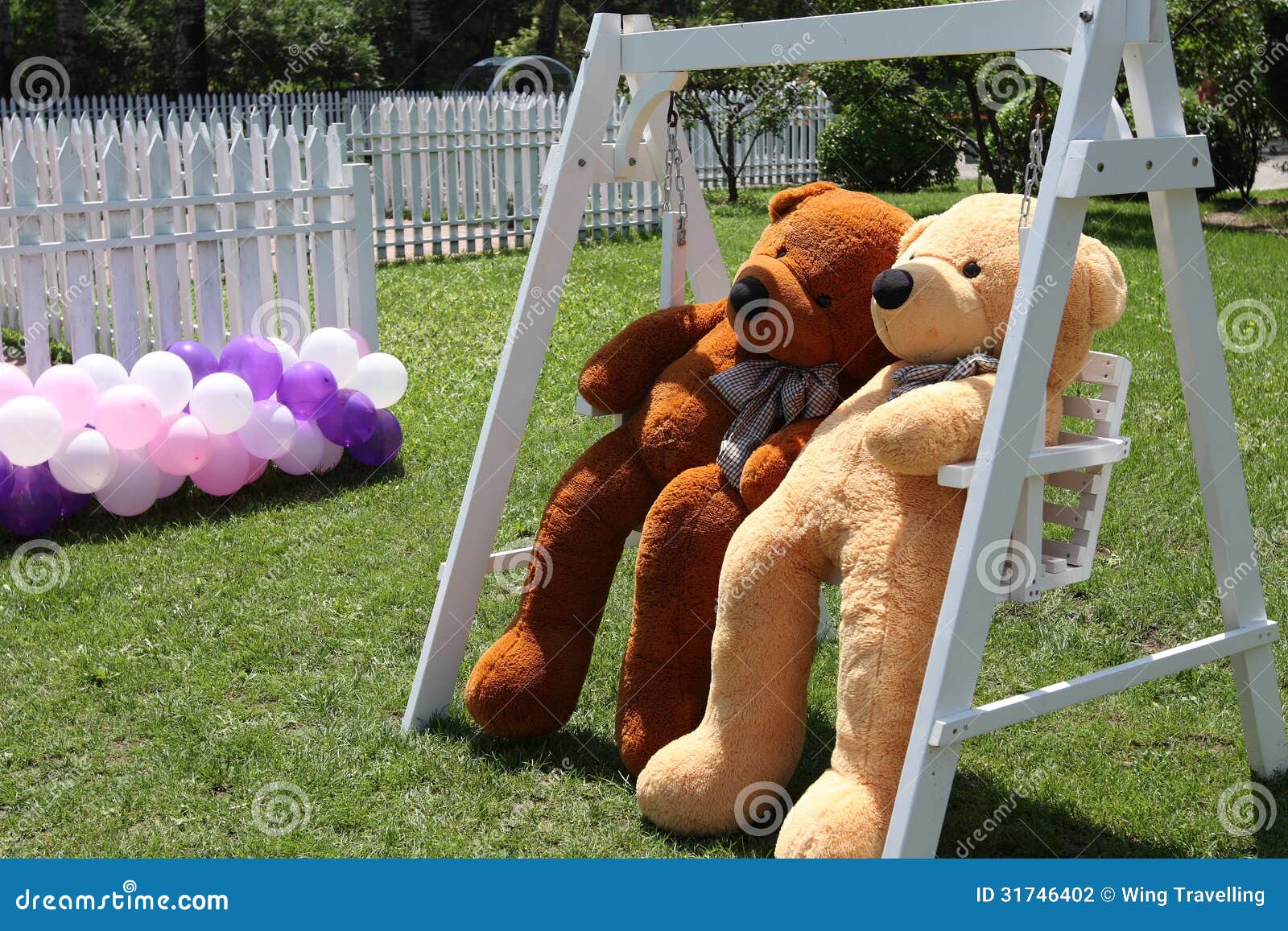 Romantic teddy-bears stock photo. Image of fondness, together - 31746402