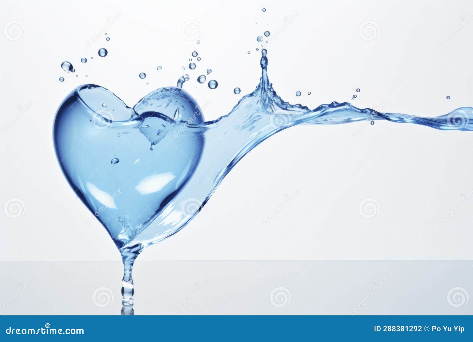 Romantic Water Splash Flowing in Heart Shape Stock Illustration ...